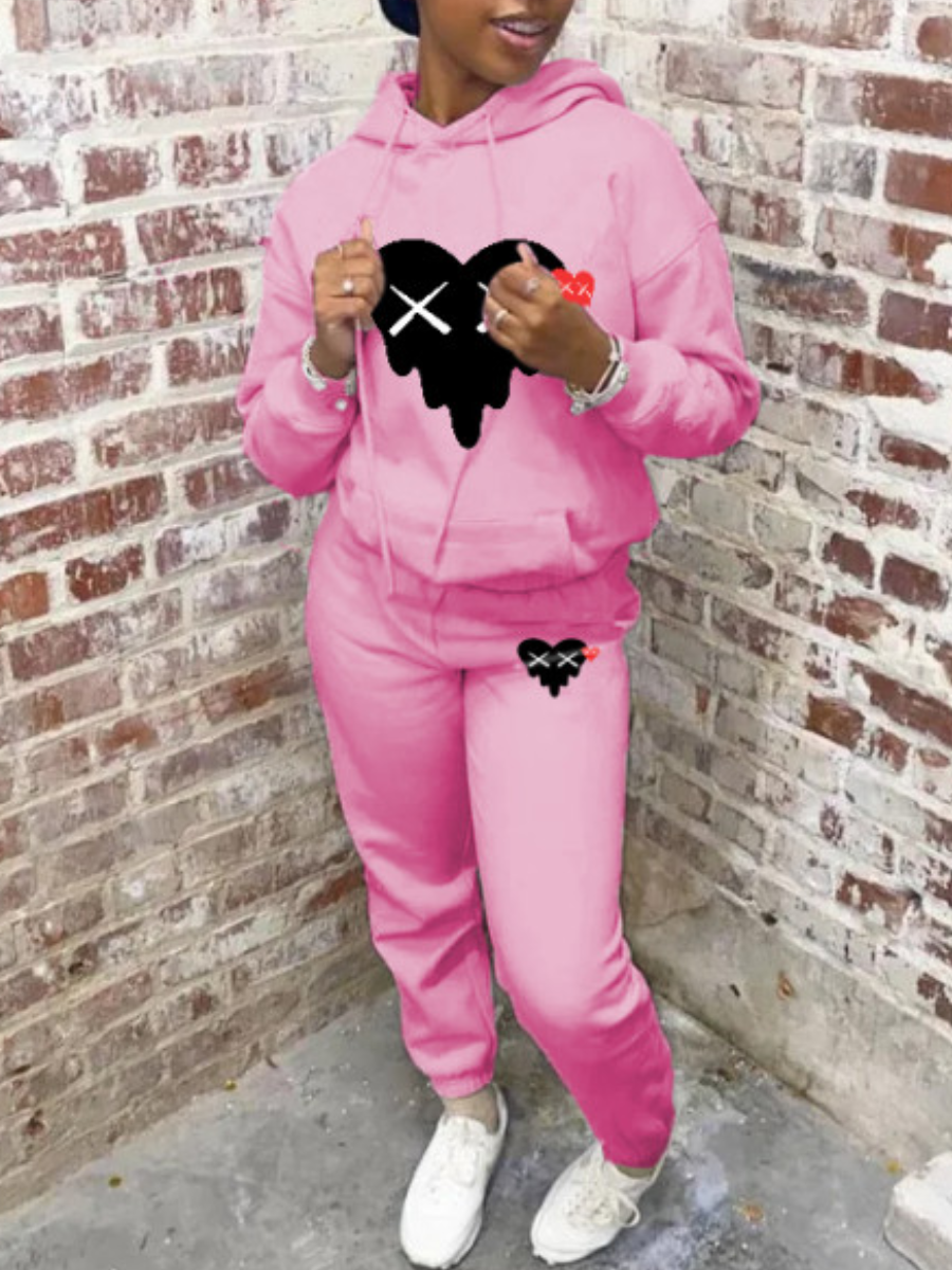 LW Heart Print Kangaroo Pocket Tracksuit Set Sale | LovelyWholesale
